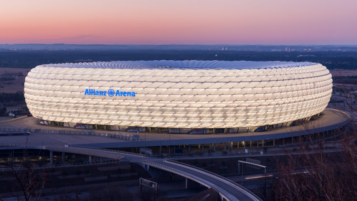 Allianz Arena - Data, Photos & Plans - WikiArquitectura