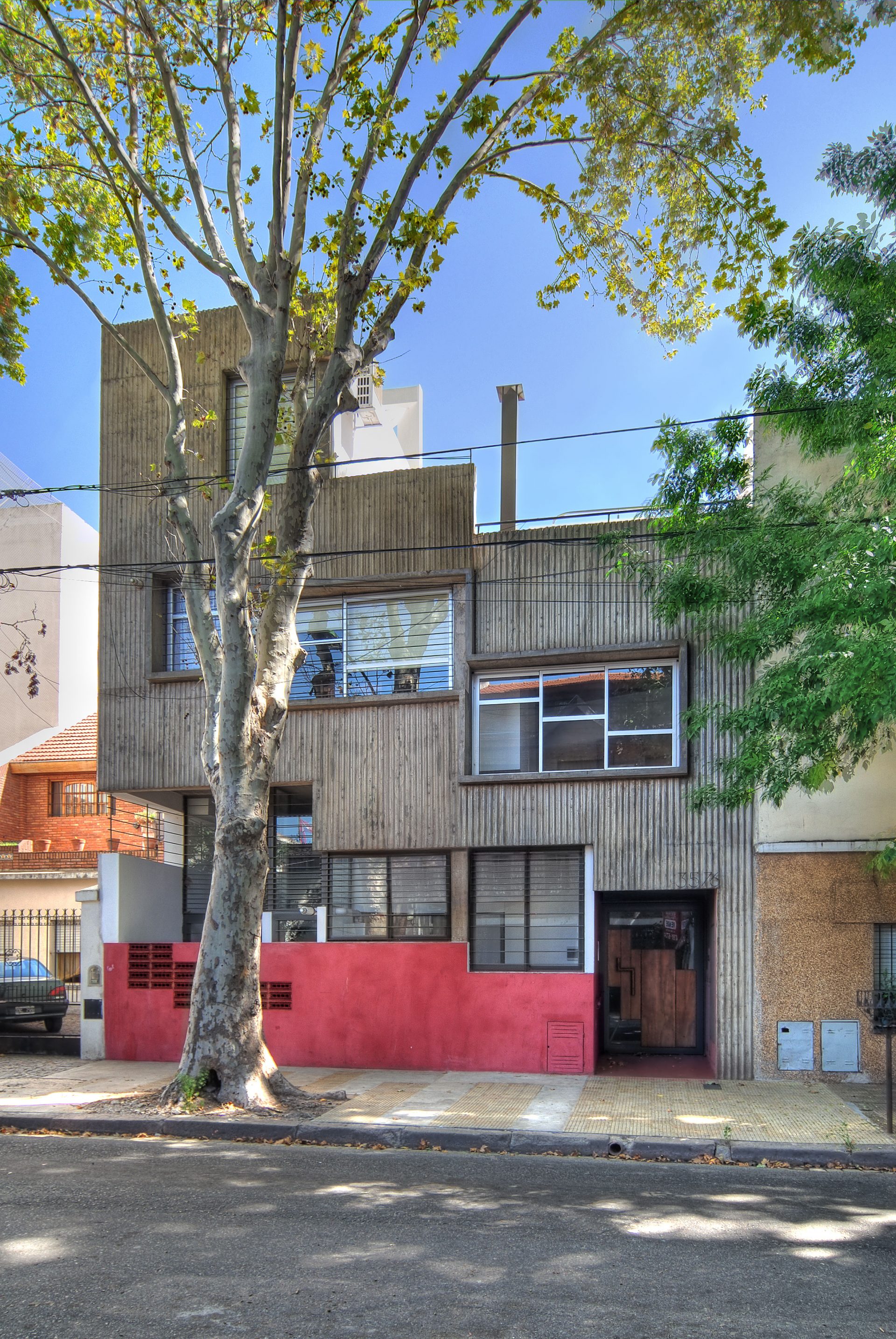 Fachada-Freire - WikiArquitectura