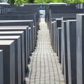 Holocaust Memorial - Data, Photos & Plans - WikiArquitectura