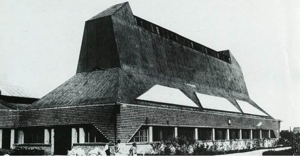 Hat Factory 1 - WikiArquitectura